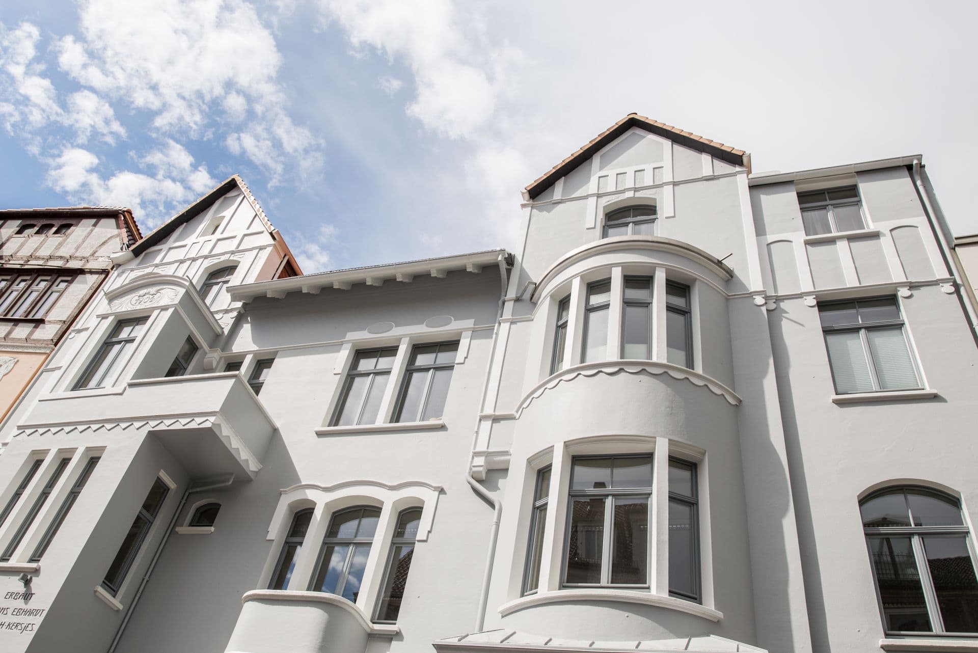 Exklusive Altbau-Wohnung in der Südstadt zu vermieten | Heimkehr eG ...